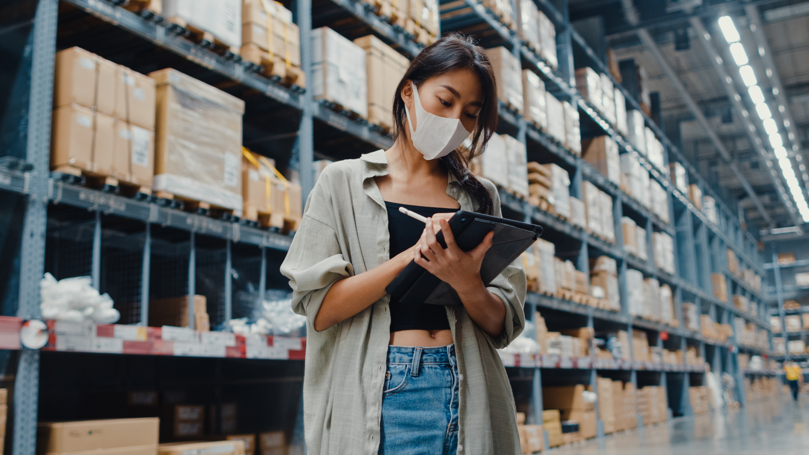 Mastering the Art of Warehouse Inventory Management | Yankee